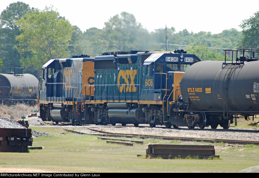 CSX 6436 and 2207